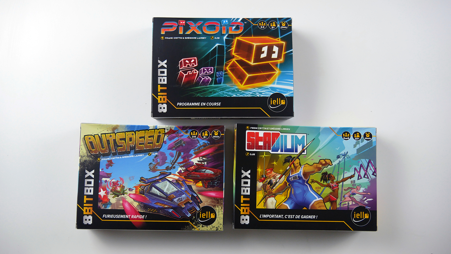 8Bit Box | Dés en Mousse