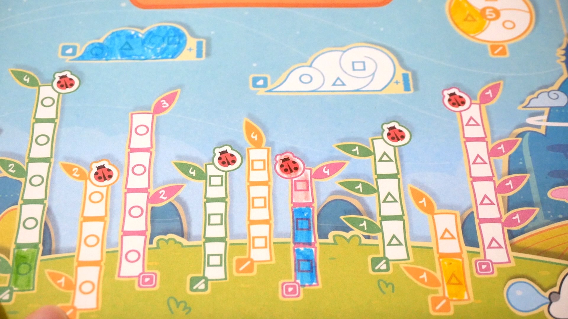 Takenokolor | Dés en Mousse